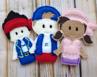 Pirate finger puppet | Etsy