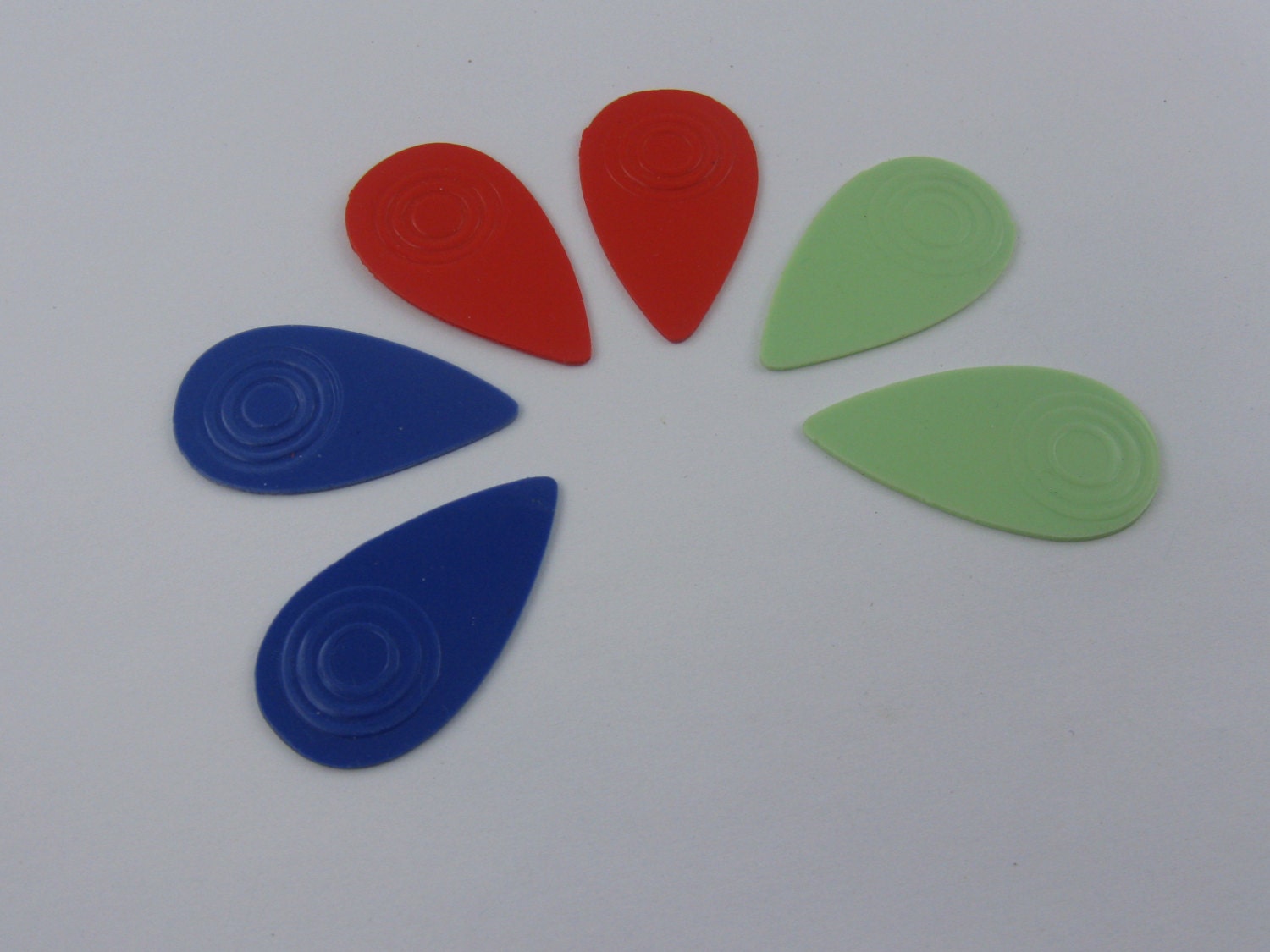 25% OFF: Material for jewelry making etc. Plectrum plectra picks. 8 ...