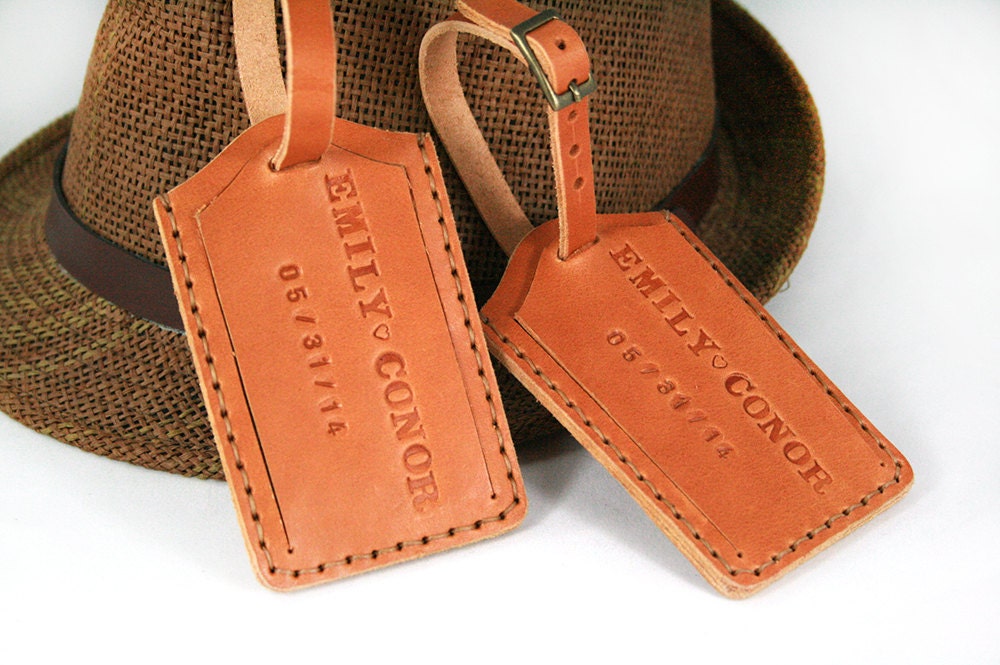 Luggage Tags With Monogram IUCN Water