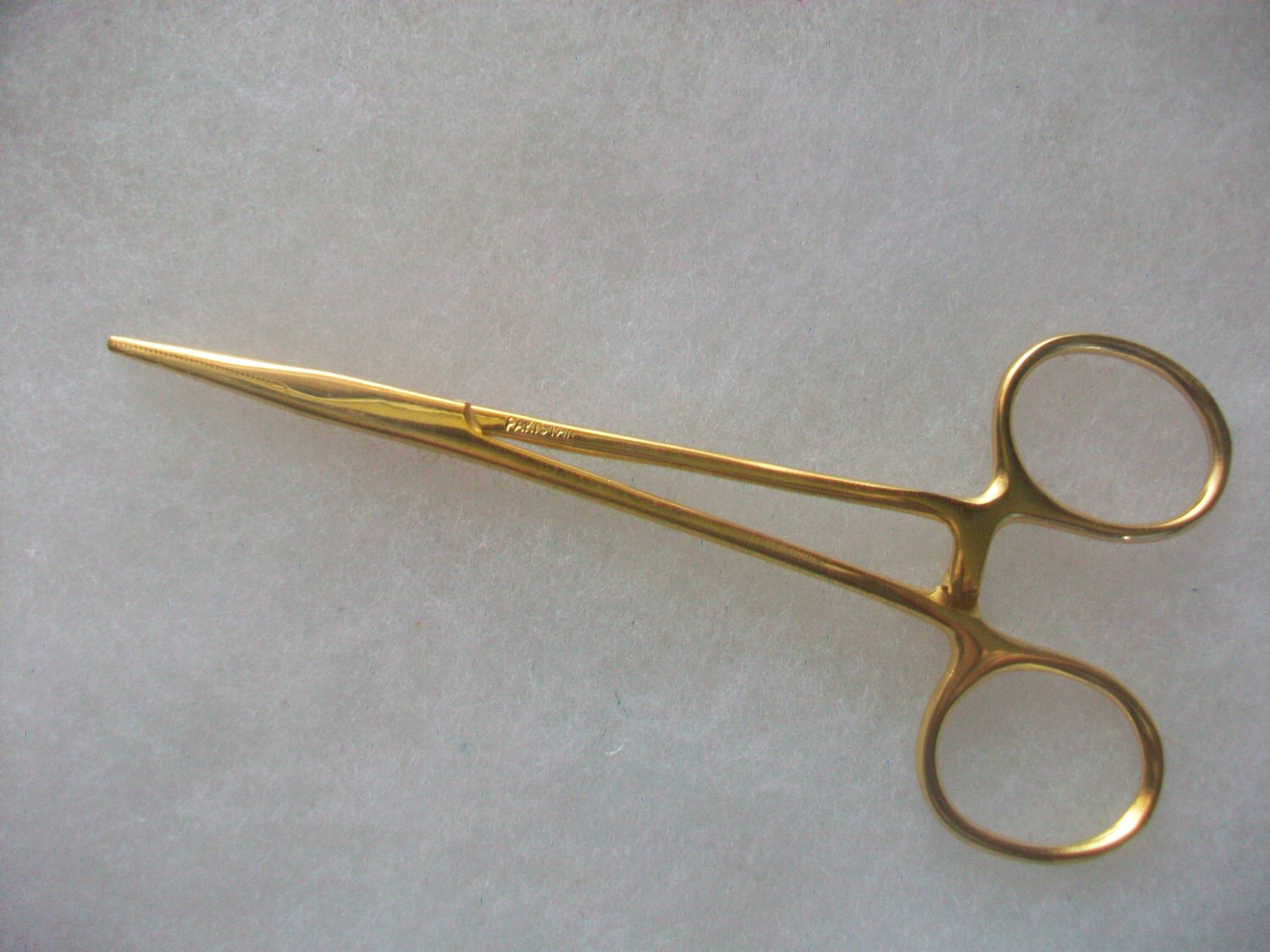 Hemostats 5 Straight Stainless Steel Gold Plated Serrated