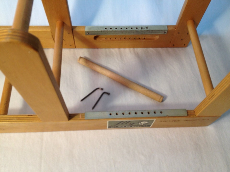 Lily Inkle Weaving Loom vintage manufactured by Lily Mills Co