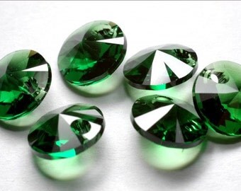 Items similar to Emerald / Dark Moss / Green Rivoli Gem Stainless Steel ...
