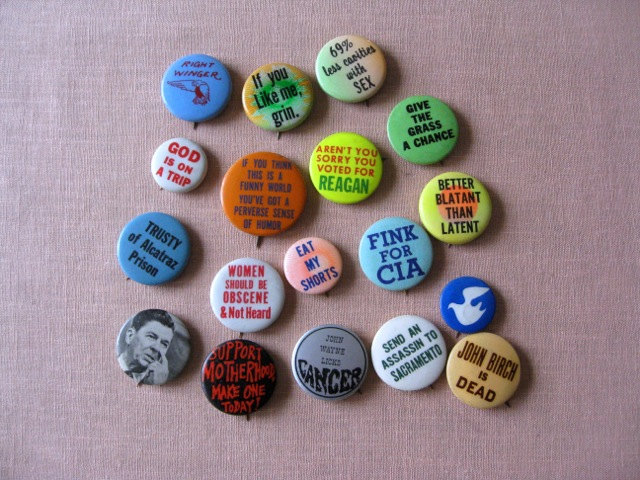 18 Hippie Free Love Era PINBACK BUTTONS Original Psychedelic