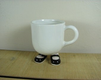 Popular items for mug with feet on Etsy