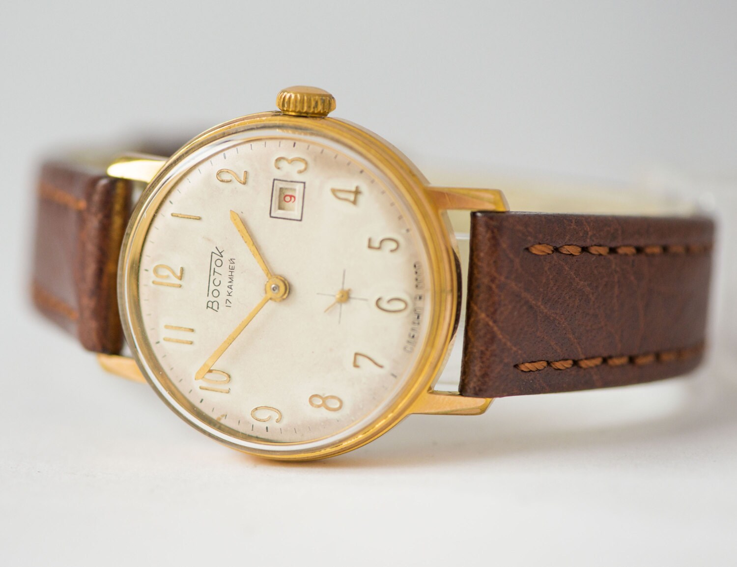 Classic gold plated men’s watch East\Vostok, beige face mechanical ...