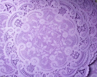 Popular items for lace paper doilies on Etsy