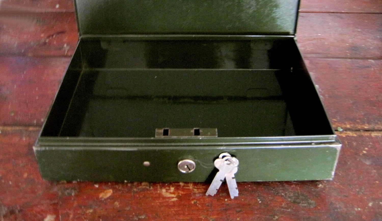 Vintage Metal Box with Lock, Army Green, 2 Keys, Industrial Decor ...