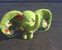 Popular items for needle felt toy on Etsy