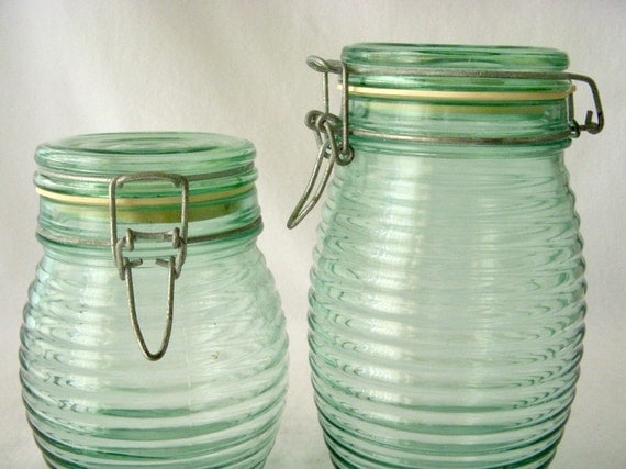 Beehive Shape Glass Storage Jars Metal Spring Top Latch
