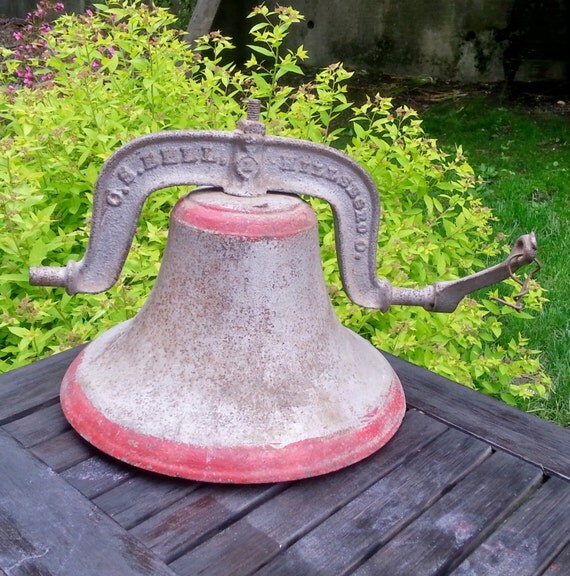 C.S. Bell Postmount Farm Bell Cast Steel Bell by GladStoneatHome