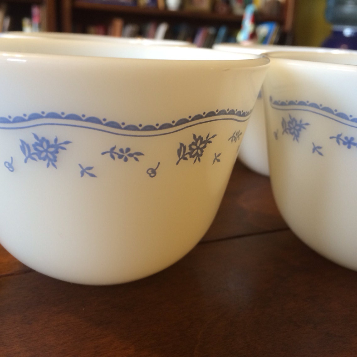 Set of 4 Vintage Pyrex Milk Glass Mugs – Haute Juice