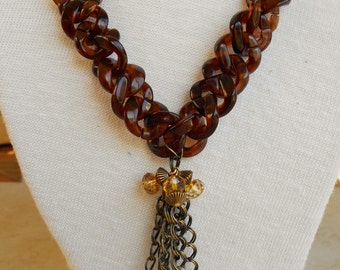 Popular items for tortoise shell necklace on Etsy