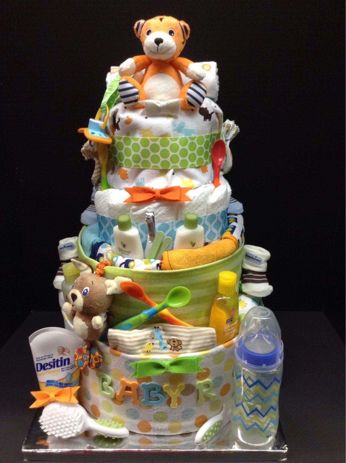 Baby Gift DELUXE 4 Tier Gender Neutral / Unisex diaper cake.