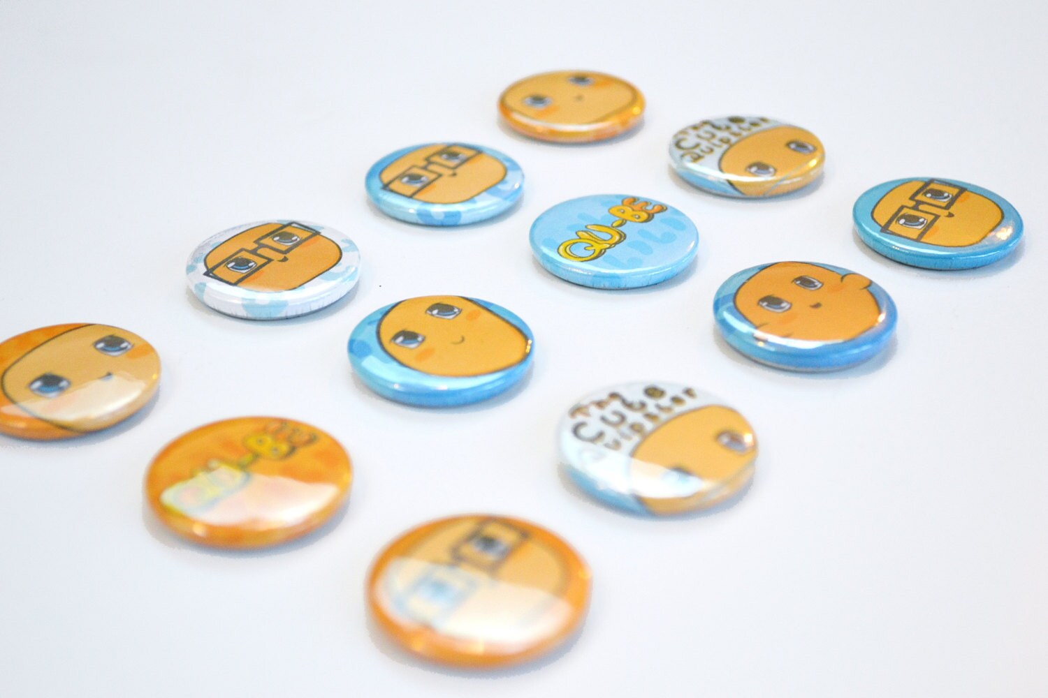 25mm Illustrated Colorful Pinback button Badges (set of 3) Qu-be ...