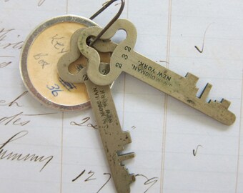 Popular items for bank box on Etsy