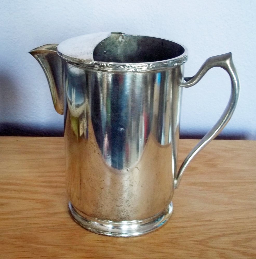 Vintage Grand Silver Co. Wear Brite Nickel Silver large Water
