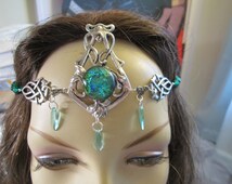 Popular items for emerald tiara on Etsy