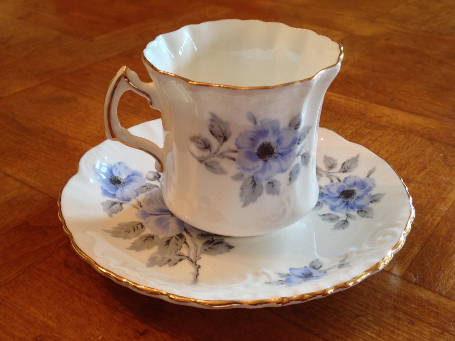 Hammersley Pattern 6231 Fine Bone China Teacup and Saucer Set – Haute Juice