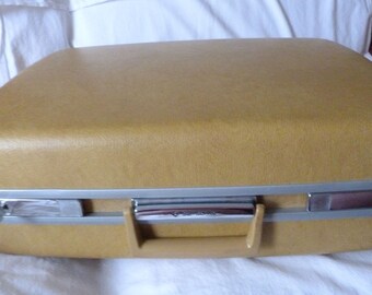Popular items for samsonite suitcase on Etsy