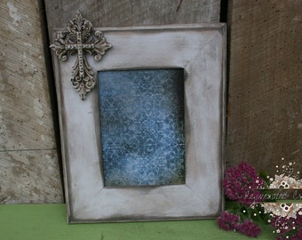 1 Cross Picture frame / rustic frame / distressed frame / custom frame ...