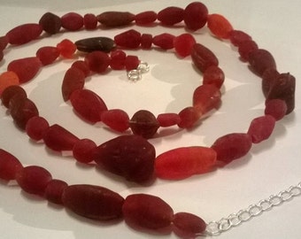Popular items for burgundy stone on Etsy