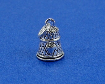 Popular items for thimble charm on Etsy