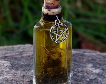 Popular items for artemisia absinthium on Etsy