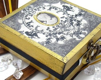 Popular items for victorian treasure on Etsy