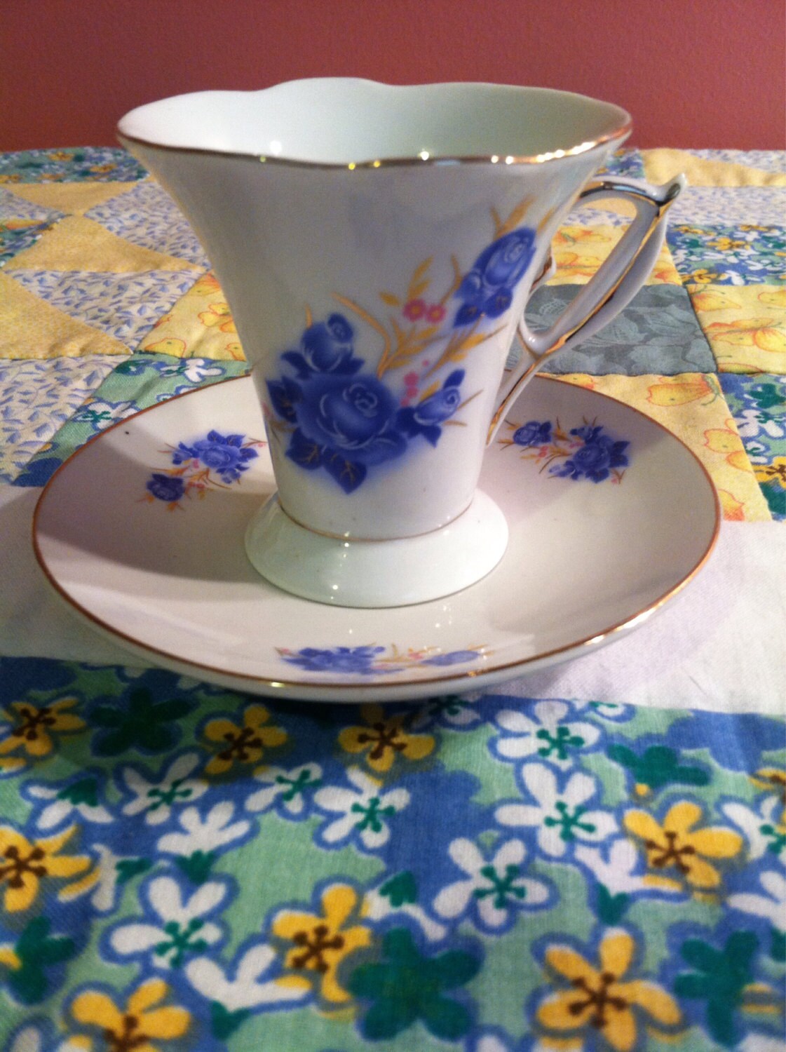 Vintage Dainty Blue Floral Tea Cup Set 2 Pieces – Haute Juice