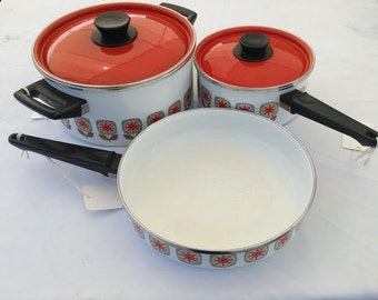 Popular items for enamel cookware on Etsy