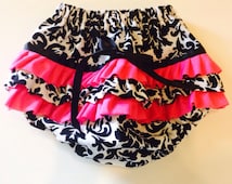 Popular items for baby ruffle bloomers on Etsy