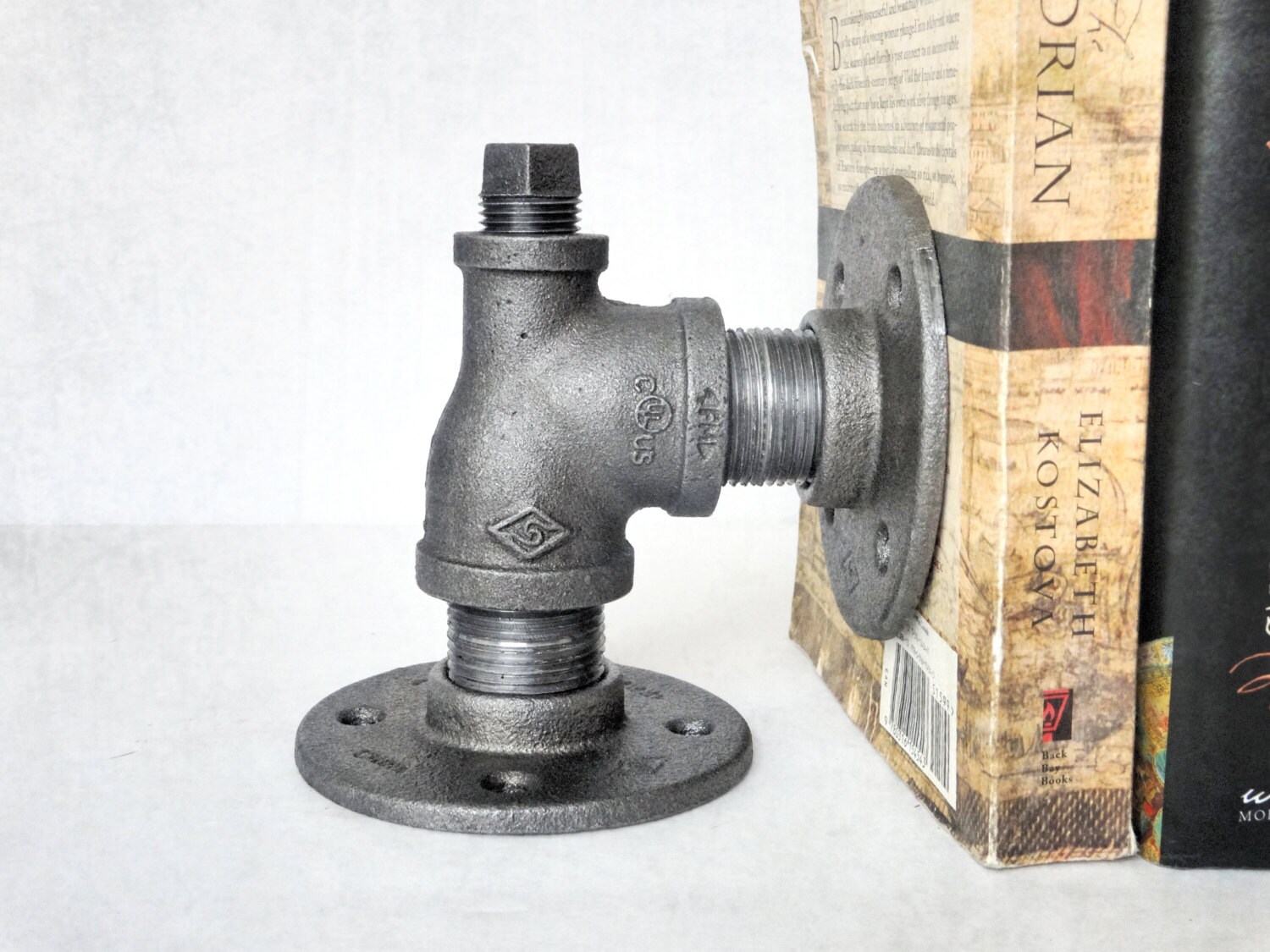 Industrial Pipe Bookend by IndustrialHomeBazaar on Etsy
