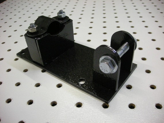 punch mounting bracket for hand held sheet metal punch