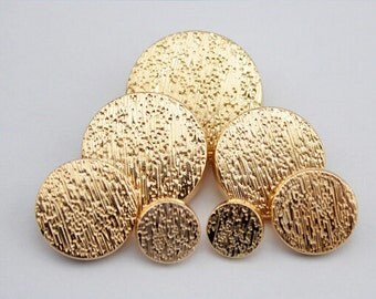 Popular items for round metal buttons on Etsy