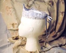 Popular items for bridal tiara crown on Etsy