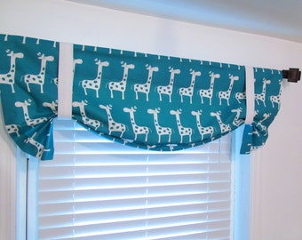 Giraffe valance | Etsy