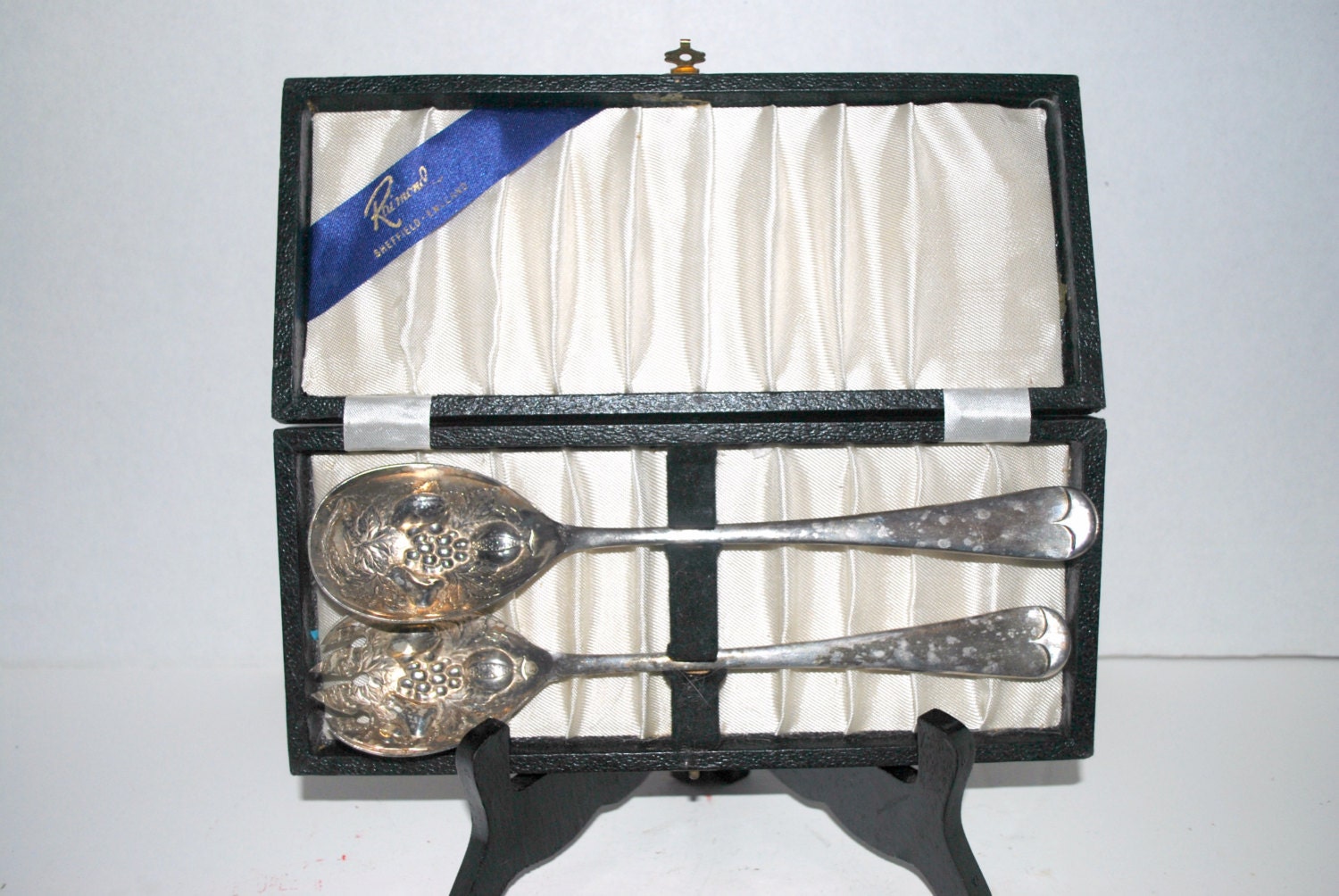 Raimond Sheffield England 2 piece serving set with box Epns serving ...