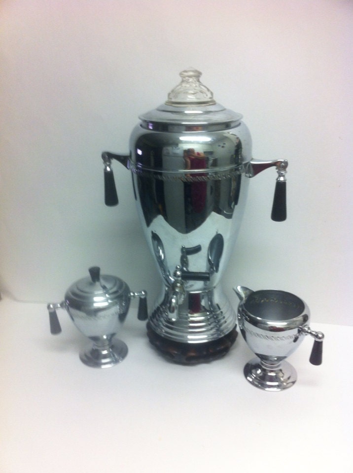 Vintage Electric coffee Maker with creamery and sugar set /Landers ...