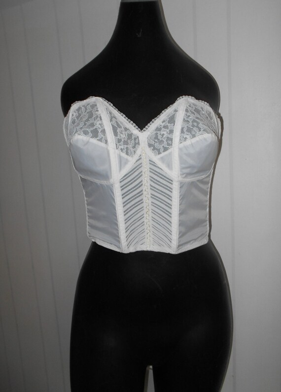 1960s Vintage White Bustier Longline Strapless Bra Lace Cups