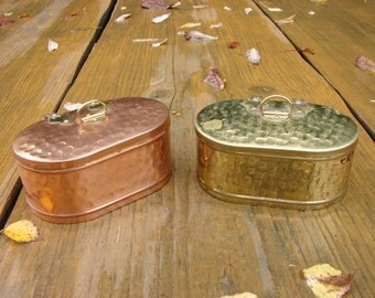 Set of 2 Vintage Hammered Brass and Copper Jewelry box with Hinged lid ...
