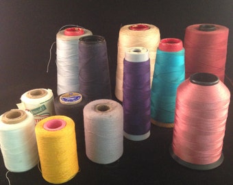 Vintage thread spool | Etsy