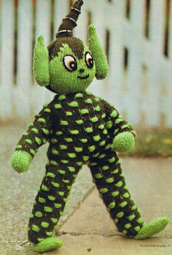 Knitted Martian Alien Digital Knitting Pattern