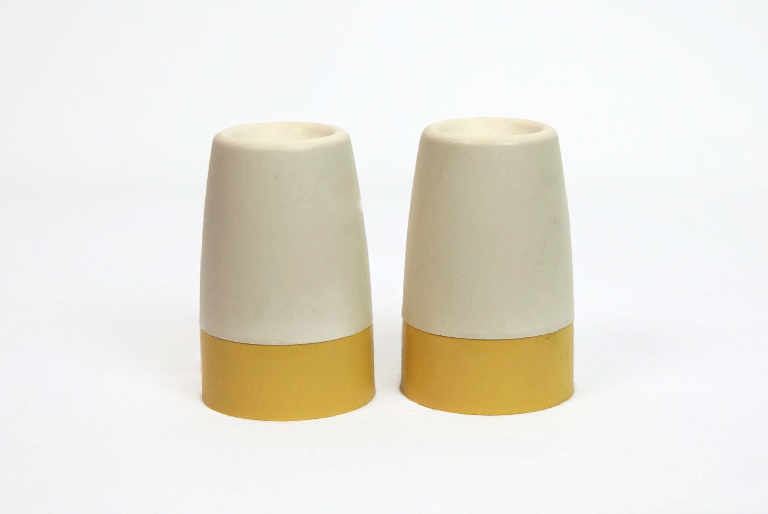 70s “Tupperware” pair of plastic egg cups with covers – Haute Juice