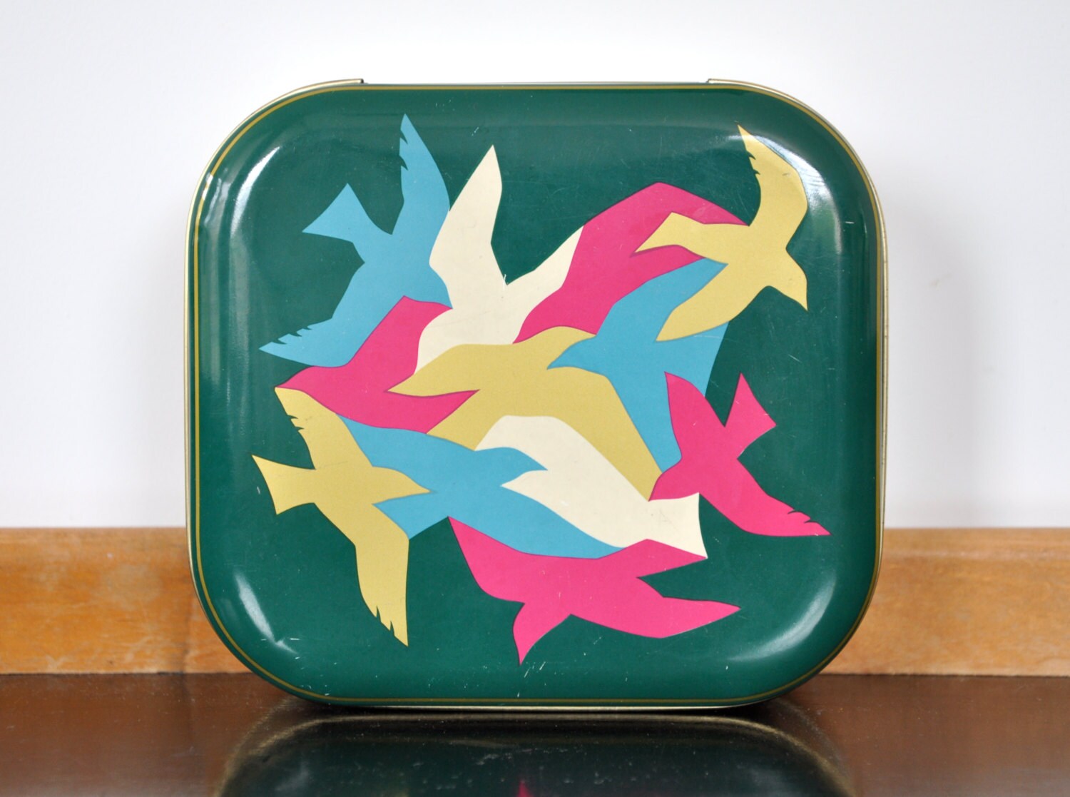 Square small storage tin birds /mod/mid century design – Haute Juice
