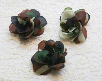 Camo Flowers - Camouflage Flowers - Woodland Camo - Camo Roses ...