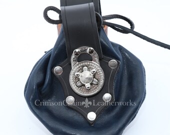 Crimson Chain Leatherworks by CrimsonChain on Etsy