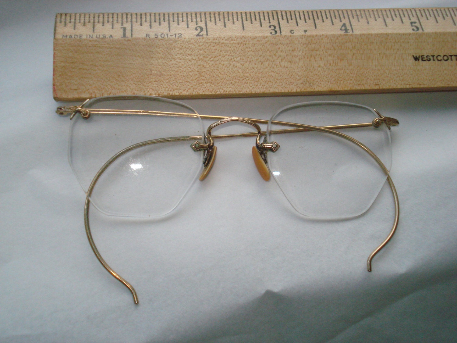 Vintage Wireless Rim Eyewear Glasses Gold Wire