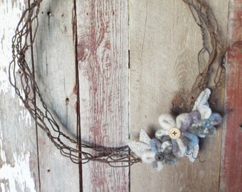 Popular items for rustic wire on Etsy