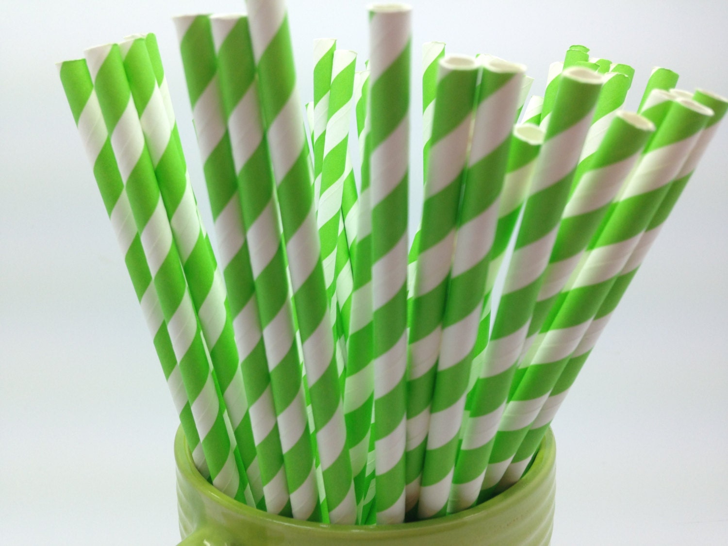 Set of 100 Green and White Striped Straws Great for upcoming