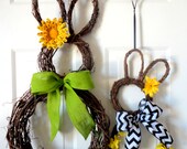 Items similar to Mama and Baby Bunny - Easter Wreath - Spring Wreath ...